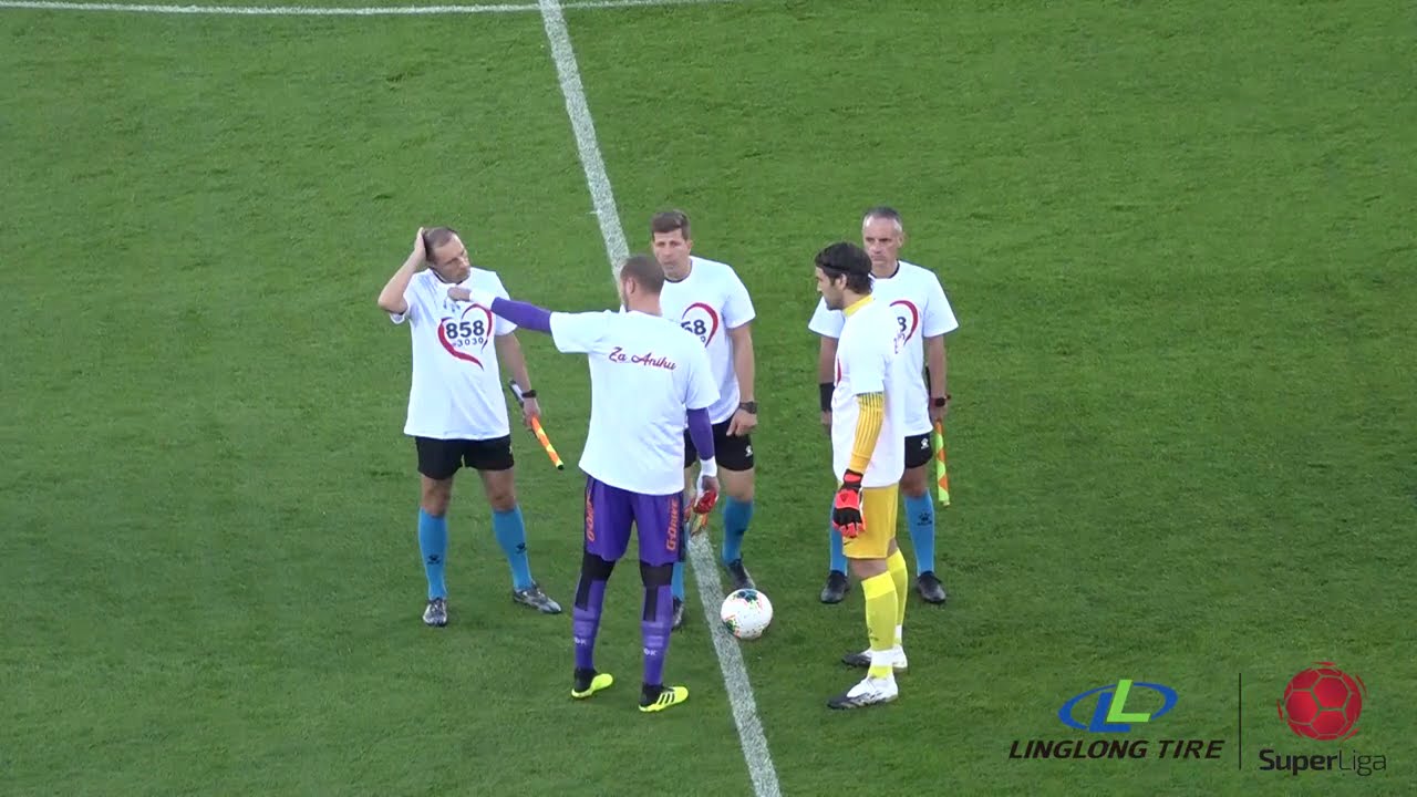 Brutalne psovke na Zvezdin račun iz lože posle penala (VIDEO) | СРБИН.инфо