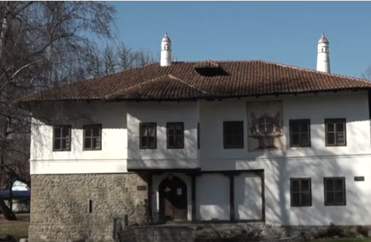 U dvorištu muzeja u Čačku pronađena još jedna granata iz Drugog ...