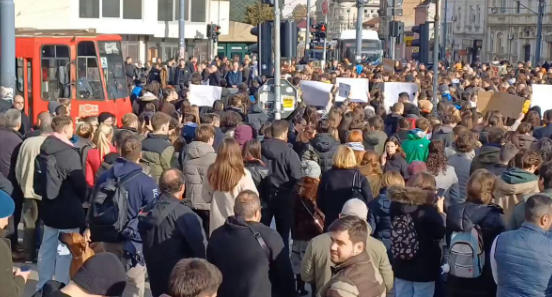 Студенти објавили приручник за велики протест на Славији данас у 16 ...